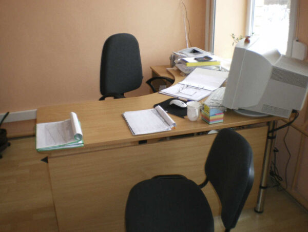 Baldai biurui-priimamojo baldai-spintos-lentynos-stalai-vadovo kabinetas